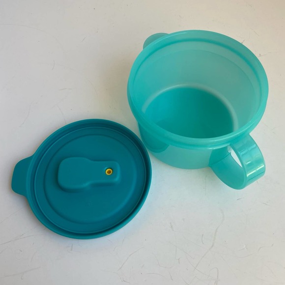 Tupperware | Kitchen | Tupperware Crystalwave Soup Mug 2 Cup Container ...